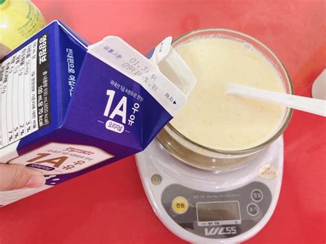 냄비로 커스터드 푸딩 만드는 방법