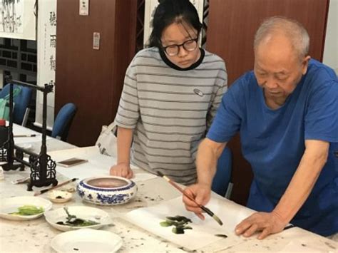 国画茄子的画法视频国画桃子的画法视频 随意云