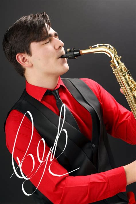 КОНЦЕРТ САКСОФОНИСТЕ ВУКА ПЕТРОВИЋА У ГРАДСКОЈ КУЋИ Културни центар Новог Сада Културни