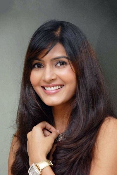 sangeeta chauhan about entertainment ie