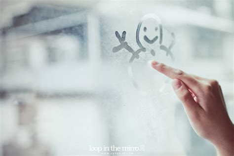 Loop In The Mirror Loop In The Mirror