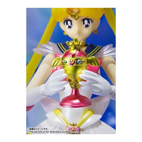 S H Figuarts Super Sailor Moon Bandai