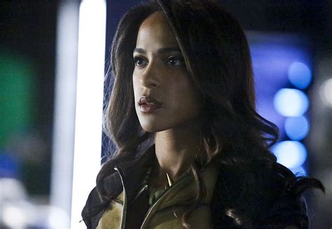 Vixens Live Action Debut Arrow Season 4 Episode 15 Review Cultjer