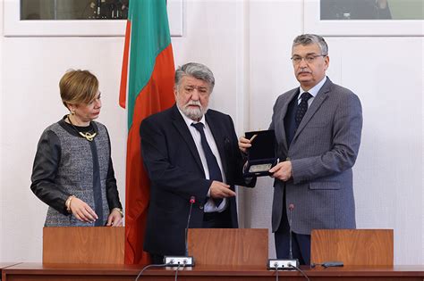 Джелялеттин Гювенч Европа да чуе Вежди Рашидов и неговата идея България да стане посредник