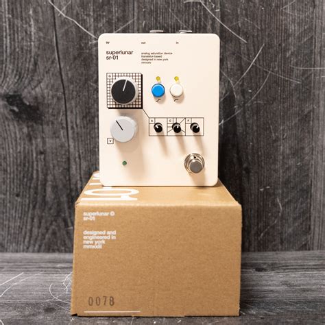 Superlunar Sr 01 Analog Saturation Device
