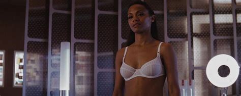 Zoe Saldana Nude And Sexy Collection 23 Photos Video Updated