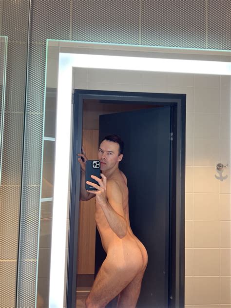 Aleksandr Balaksin Photo 4