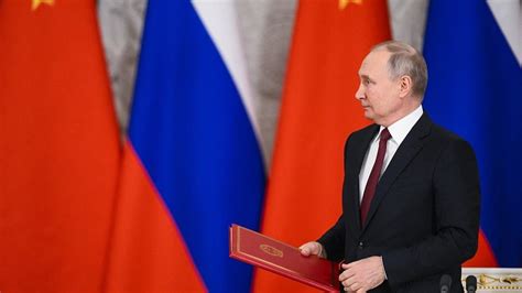 В съвместно изявление Си Дзинпин и Путин призоваха за мирни преговори