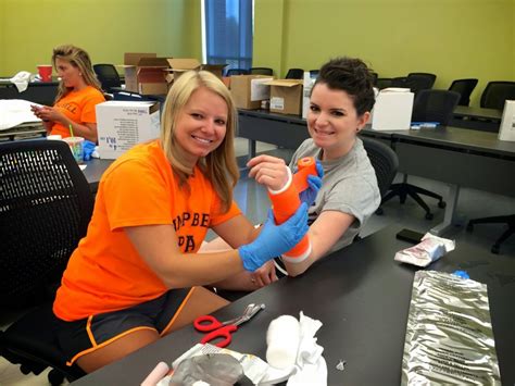 Orthopedics Lab Splints Casts Medicine Manicures