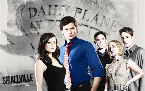 Superman Allison Mack Green Arrow Erica Durance Smallville Tom