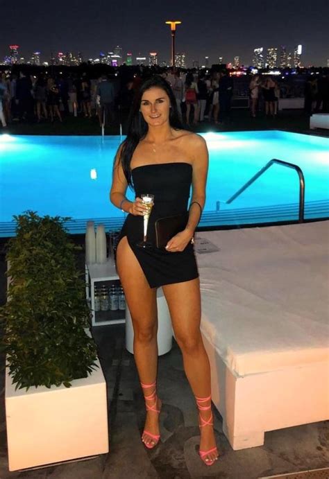 Pool Party R Randomsexiness