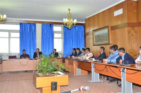 Архангай аймгийн Өлзийт сумын иргэдийг хүлээн авч уулзлаа Нямжавын БАТБАЯР