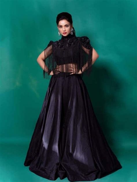 Adaa Khan Makes Heads Turn With Her Fashion Choices OTTplay