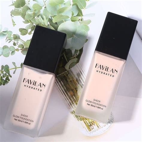 ให้ความชุ่มชื้นและควบคุมความมันรองพื้นชนิดน้ำคอนซีลเลอร์ Bbcream กันน้ำติดทนนานสำหรับนักเรียน