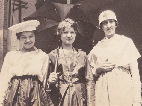 Strolling Main Street 1910s Antique Photograph Edwardian Ladies Nur