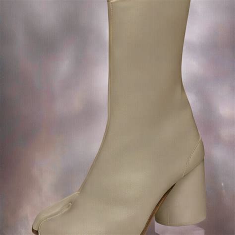 Sessex Mm Tabi Boot Product Hugging Face