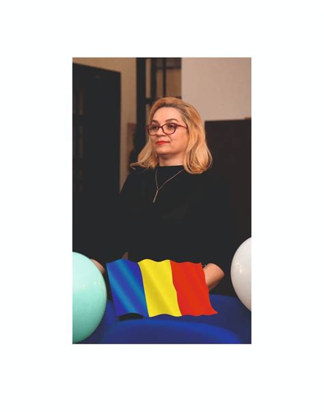 “Țara Ca O Pradă Constantin Mosor Irina Voicu
