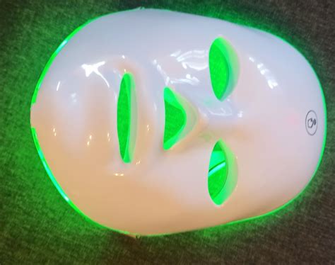 Led фотон маска червена светлина гр Варна Автогара • Olx Bg