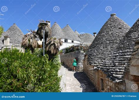 Alberobello Valle D`itria And The Murgia Dei Trulli Editorial
