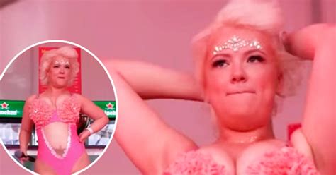 Beata Ernman Slår Tillbaka Mot Hatet