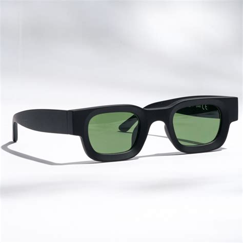 Vintage V1 Black Green Sunglasses Grab Yours Now Go Glassic