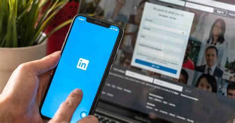 Why Young Professionals In Tanzania Should Seize Linkedin Potentials