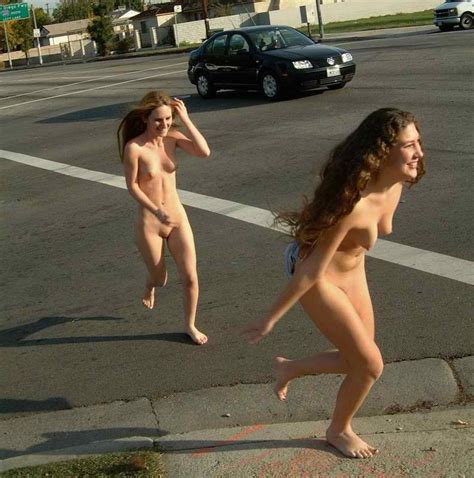 NUDE IN PUBLIC Page XNXX Adult Forum