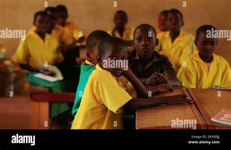Classroom Schoolgirl In Kenya Stock Videos And Footage Hd And 4k Video