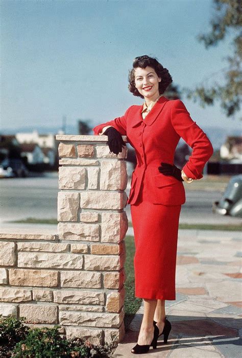 45 Stunning Photos That Defined Fashion Styles Of Ava Gardner In The