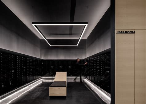 Faceted Panels Wrap Line Hotel And Serif Building In San Francisco