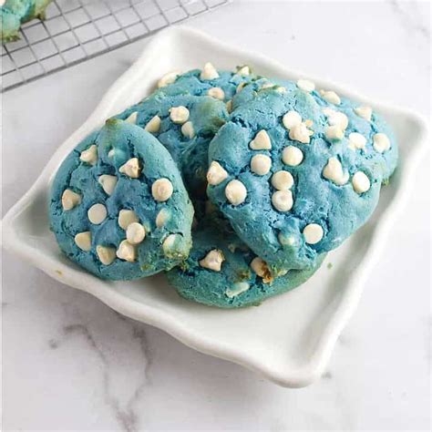 Blue Velvet Cookies Easy Cake Mix Cookies Smells Like Delish