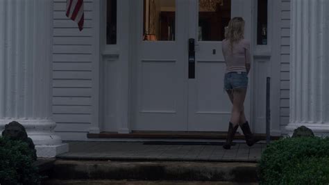 Naked Emma Rigby In Hollywood Dirt