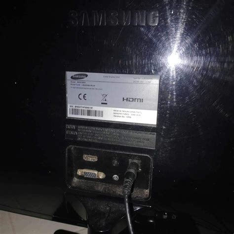 Samsung monitor s22D390, Computers & Tech, Desktops on Carousell
