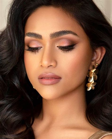 Smokey Wedding Makeup Ideas [2024 Guide Faqs] Wedding Makeup Looks