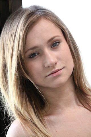 Anastasia R A Model From New Zealand Model Management