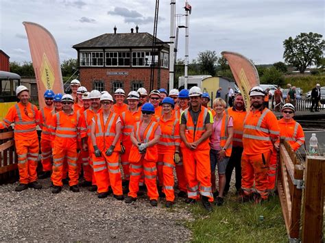 Cruk Nr And Gwsr Work Together At Winchcombe Colas Rail Uk
