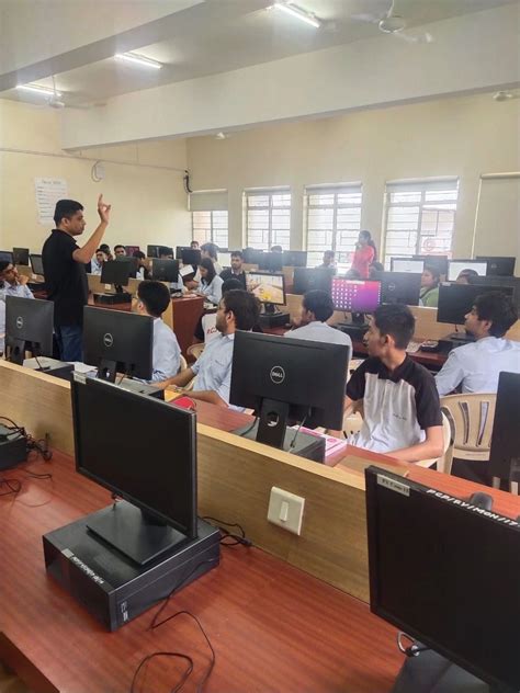 Tushar B Kute On Linkedin Day 1 Python Programming Pimpri Chinchwad Polytechnic Nigdi