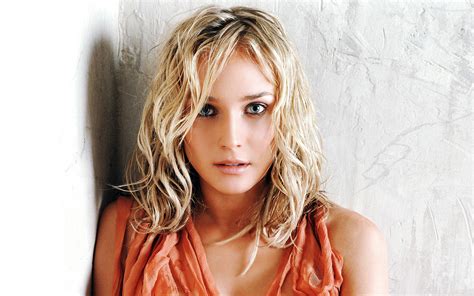 Diane Kruger Sexy Photos Wallpaper Hd Celebrities K Wallpapers Images And Background