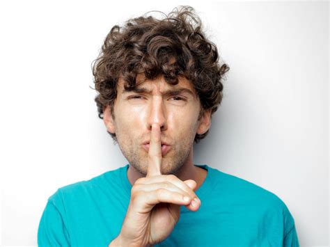 Проста ознака того що людині не можна довіряти і зближуватися з нею не треба