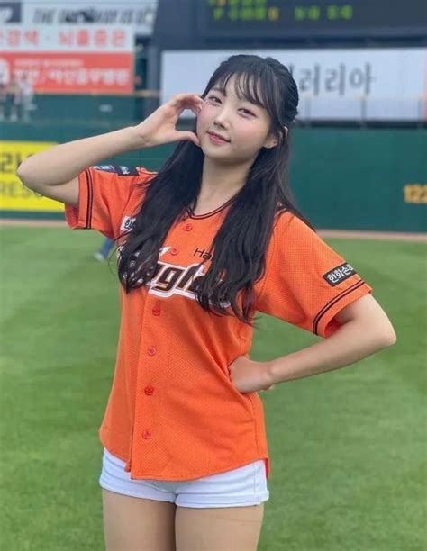 한화 최예진 치어리더가 누구지 했는데 야구 에펨코리아