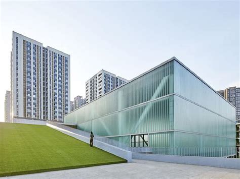 Polycarbonate Facade Details And Advantages Vulcan Plastics