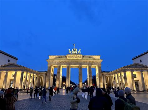 베를린 가볼만한 곳 브란덴부르크 문 베를린 랜드마크 독일의 개선문