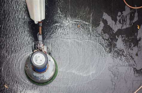 How To Easily Remove Rust Stains From Ceramic Tiles