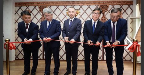 Орос Монголын их сургуулиудын ректорын анхдугаар чуулганд оролцлоо