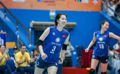 Thanh Thúy được đội Bóng Châu Âu Xác Nhận Chiêu Mộ Thành Công