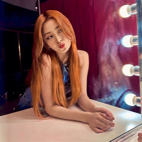 Huh Yunjin Fearless Hot Huh