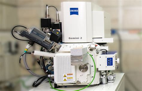 Electron Microscopy Crossbeam FIB SEM Dual Beam Microscope Zeiss Chemical Research Support
