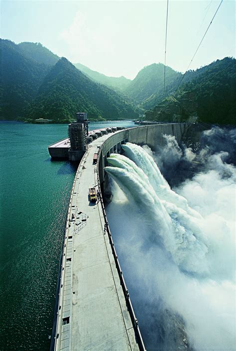 Yangtze River Dam Facts
