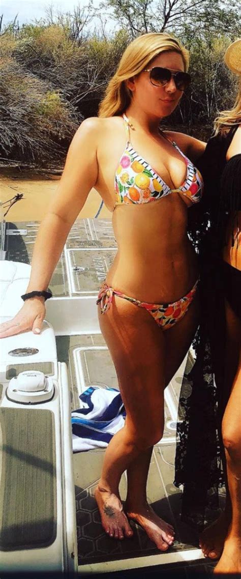 Brandi Passante Bared Lt Aii Leaving Littie To The Lmagination Giantnews