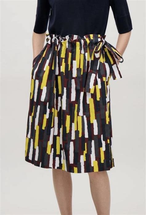 Cos спідниця — ціна 700 грн у каталозі Міді спідниці Купити жіночі речі за доступною ціною на